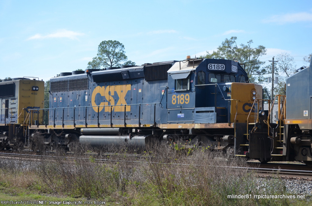 CSX 8189
